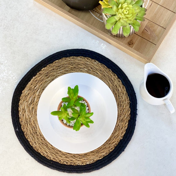 Laurus Round Wicker Place-mat Black Edge - Decora Home